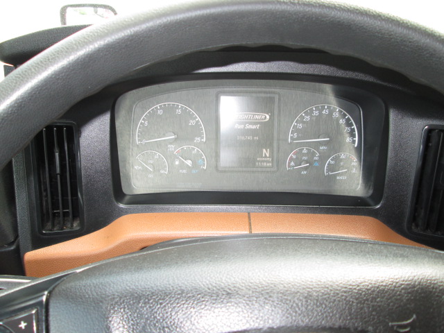 Inventory – SelecTrucks of Houston